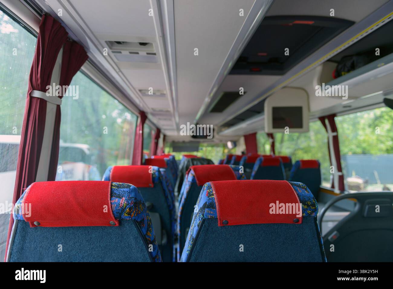 Innenausstattung des busses -Fotos und -Bildmaterial in hoher Auflösung – Alamy
