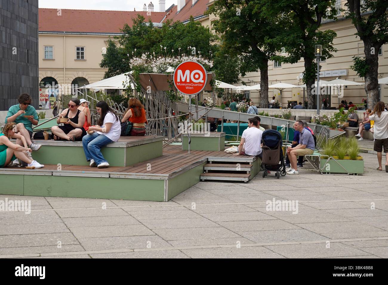 Museumsquartier juni 2025 -Fotos und -Bildmaterial in hoher Auflösung ...