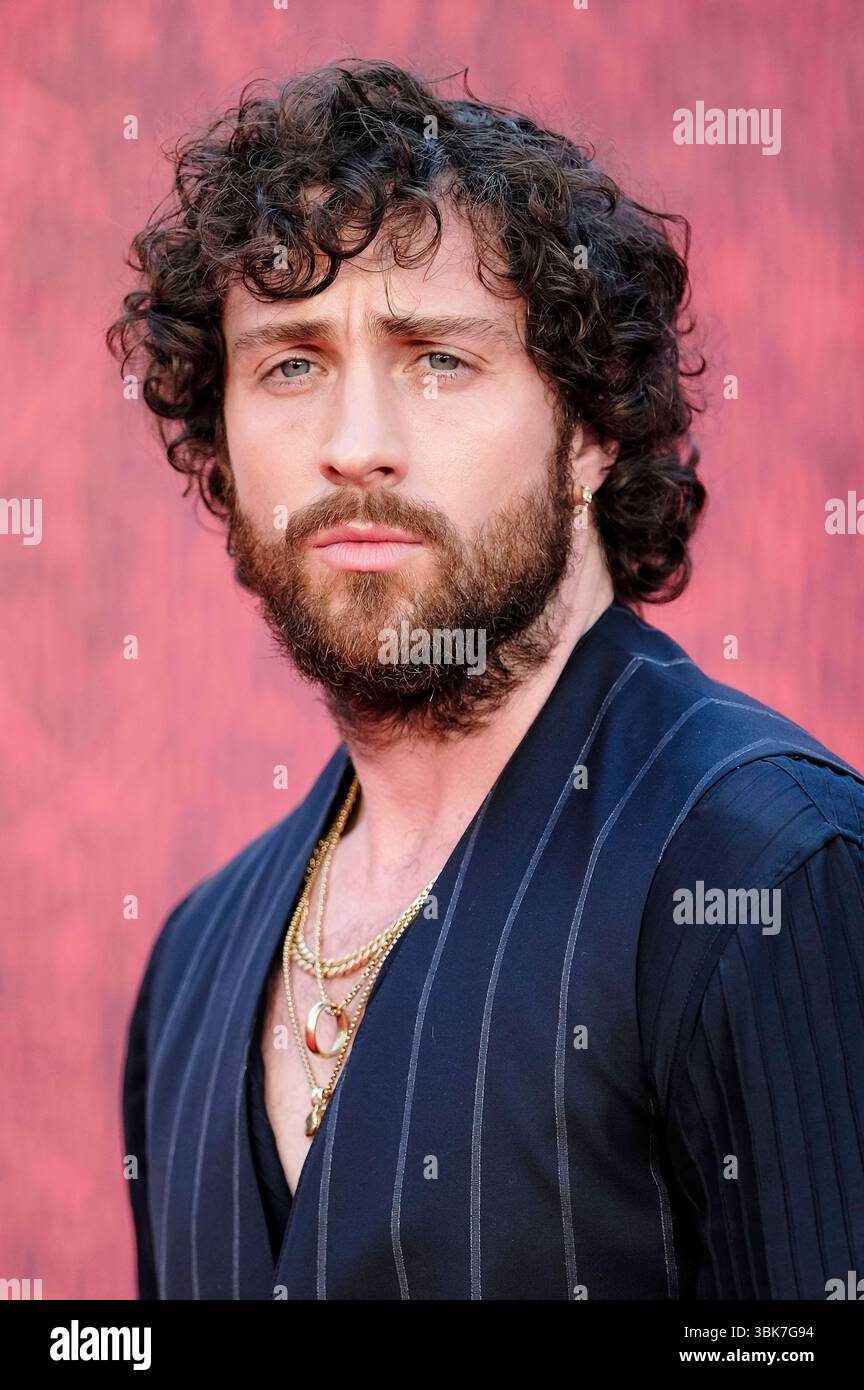 Aaron Taylor-Johnson bei der Weltpremiere des Kinofilms 28 Jahre später ...