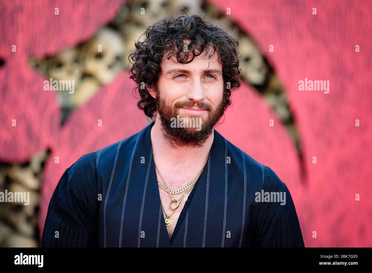 Aaron Taylor-Johnson bei der Weltpremiere des Kinofilms 28 Jahre später ...