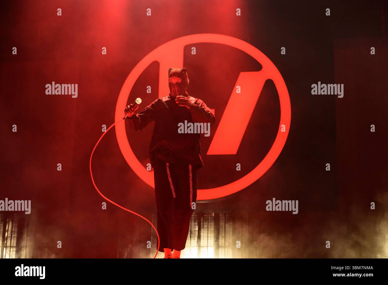 21 Piloten - die Clancy World Tour - Tyler Joseph live in der ...