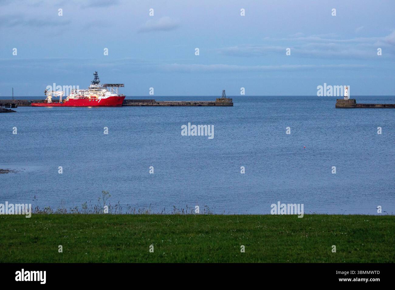 Das Seven Atlantic Offshore-Versorgungsschiff und Tauchschiff legte im ...