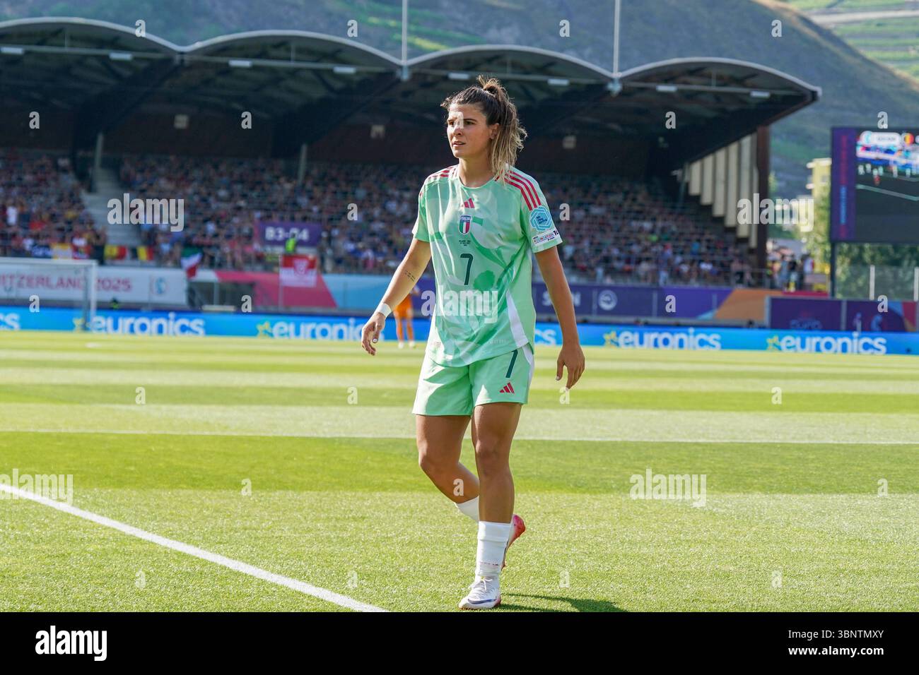 Uefa frauen em 2025 schweiz -Fotos und -Bildmaterial in hoher Auflösung – Alamy