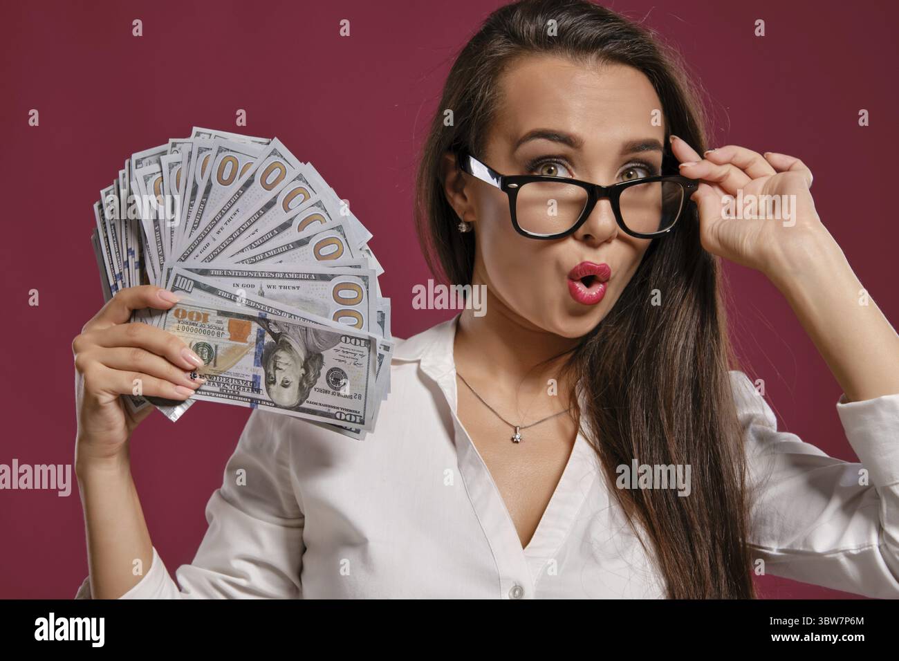 Mädchen kurzer rock -Fotos und -Bildmaterial in hoher Auflösung – Alamy