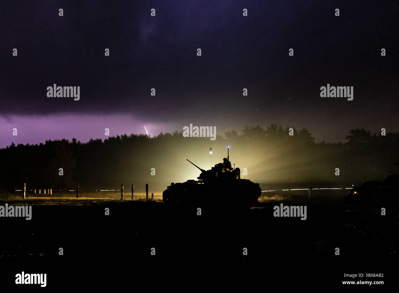 2 bataillon 34 infanterieregiment -Fotos und -Bildmaterial in hoher ...