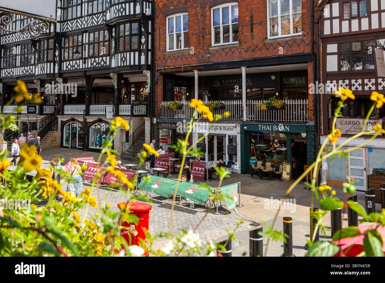 Blick von den berühmten Chester Rows. Die Chester Rows sind eine ...
