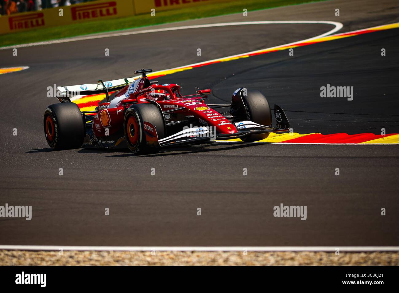 16 Charles Leclerc, (MON) Scuderia Ferrari SF25, während des belgischen ...