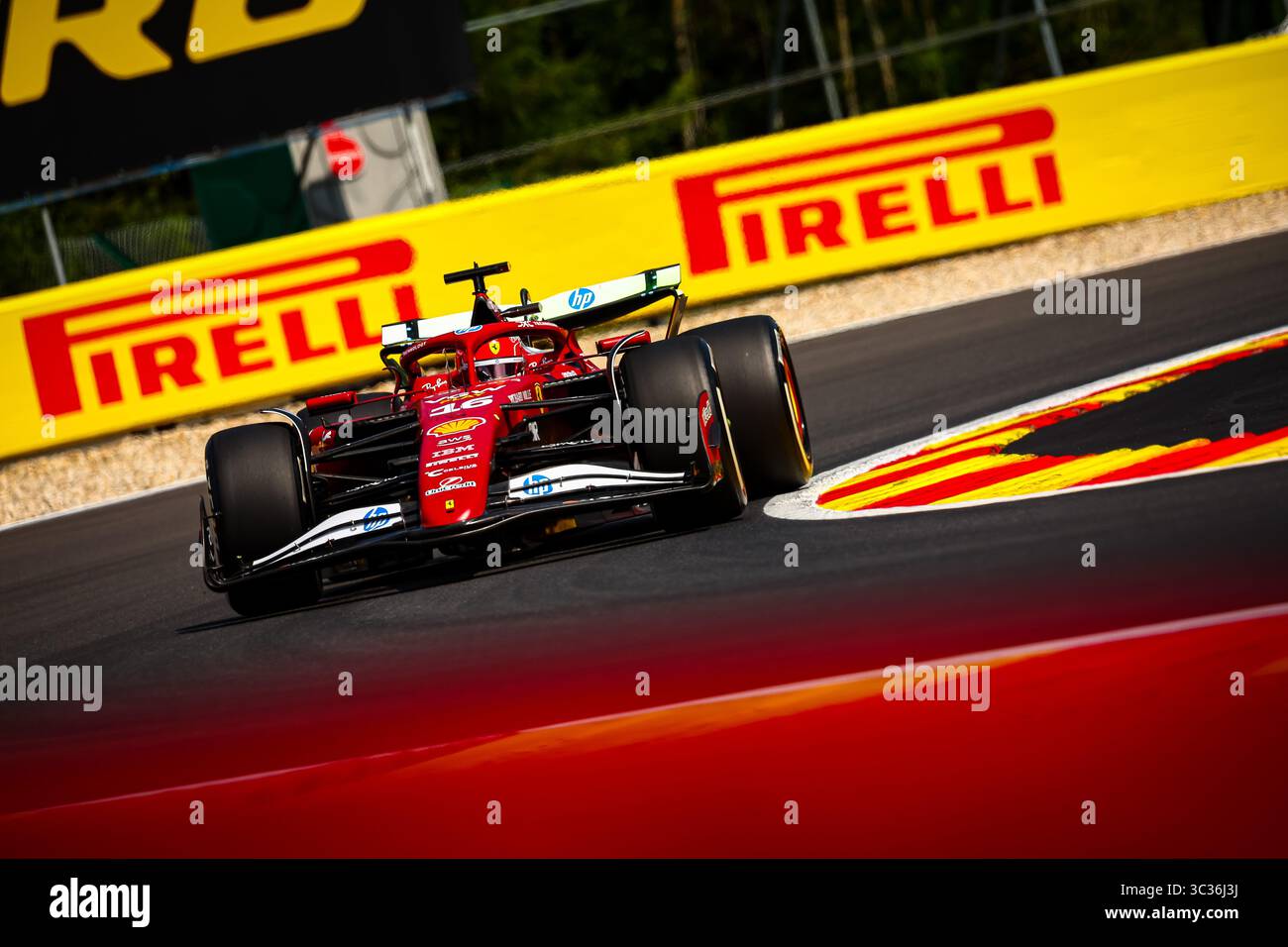 16 Charles Leclerc, (MON) Scuderia Ferrari SF25, während des belgischen ...