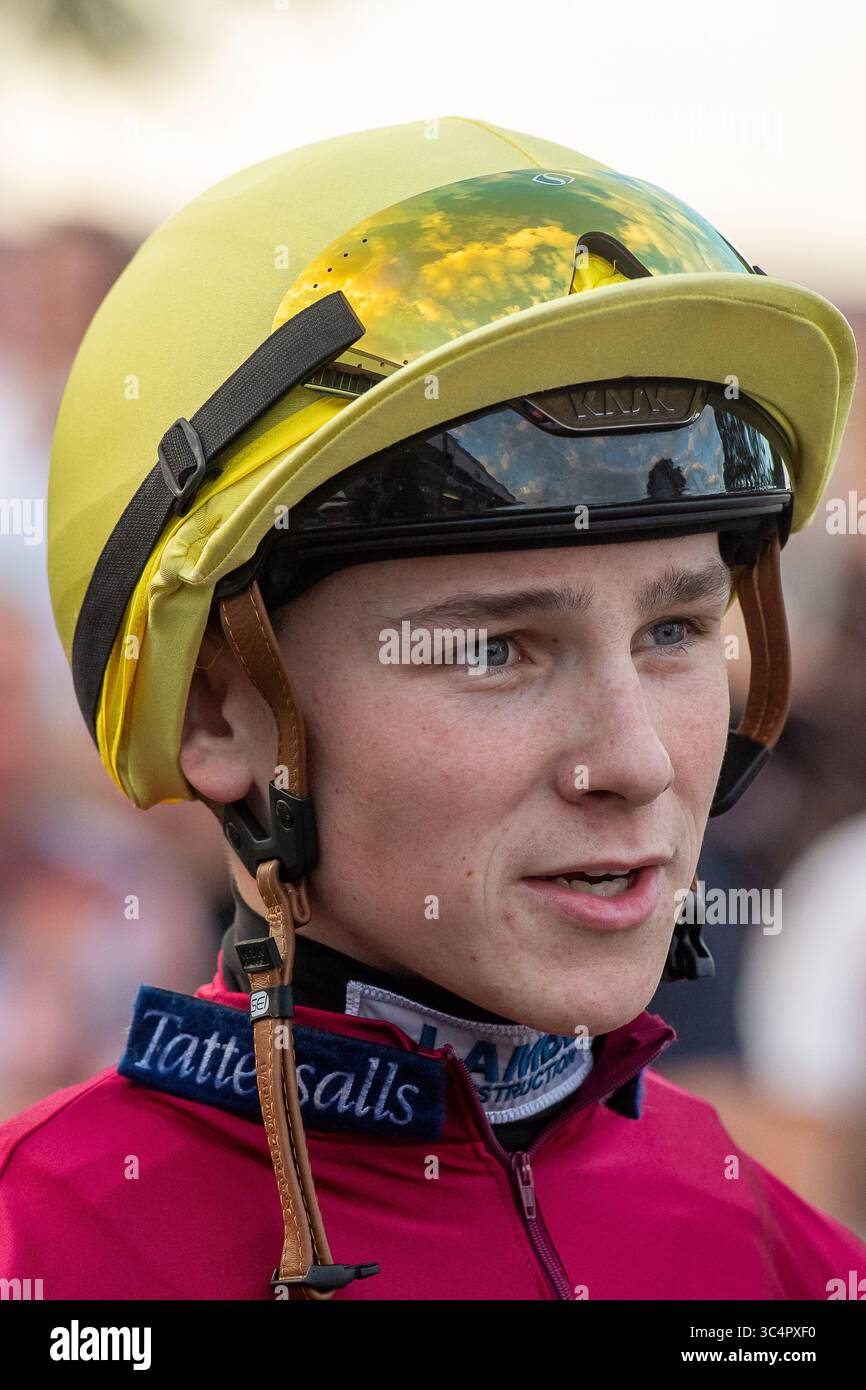 Trainer daniel und claire kubler -Fotos und -Bildmaterial in hoher ...