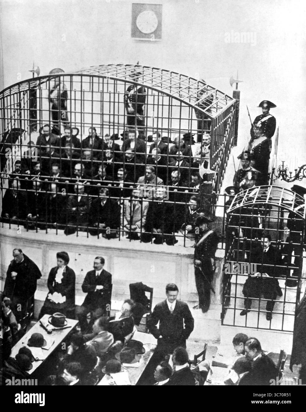 Camorra mafia Schwarzweiß-Stockfotos und -bilder - Alamy