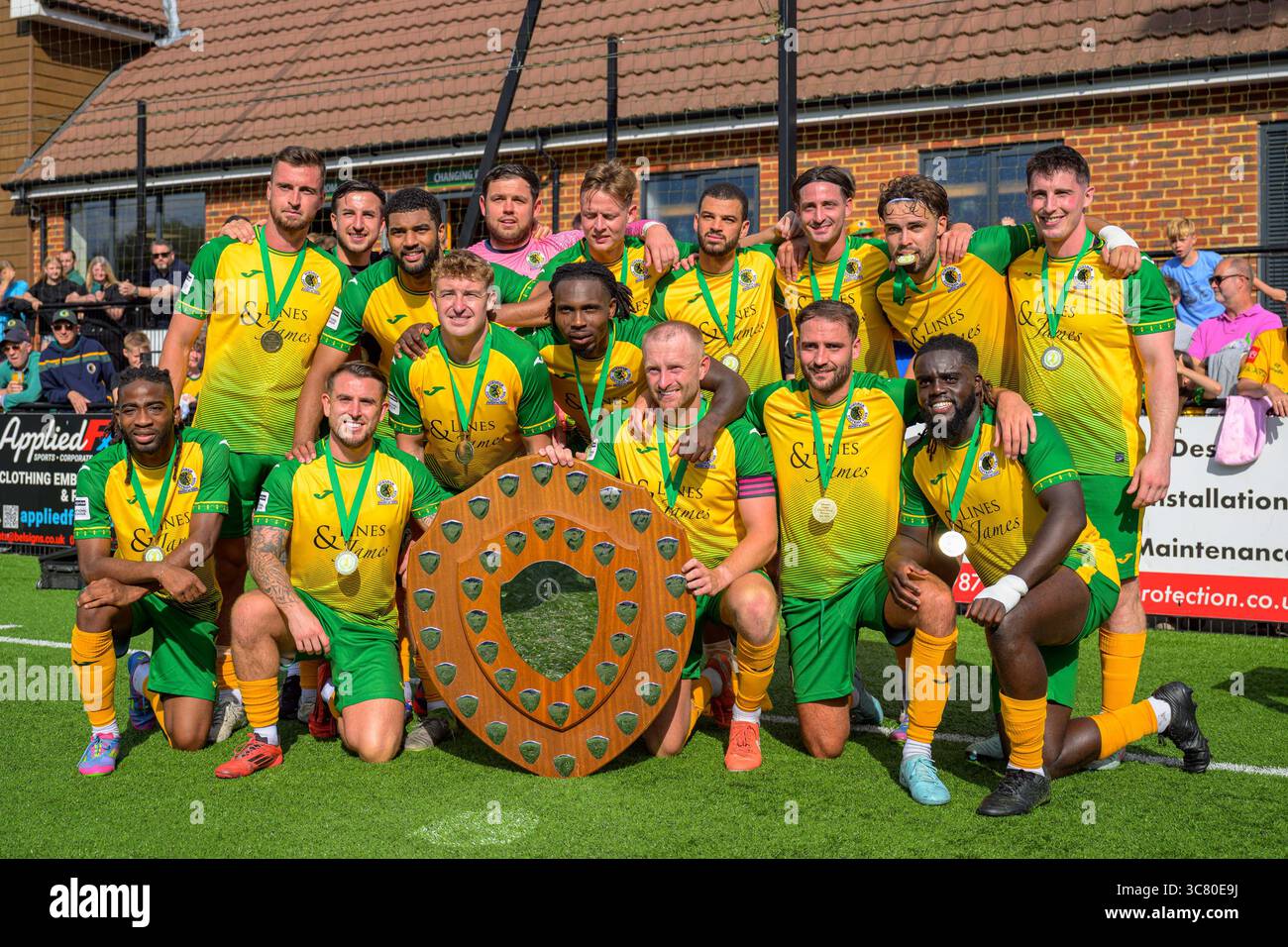 Horsham fc -Fotos und -Bildmaterial in hoher Auflösung – Alamy