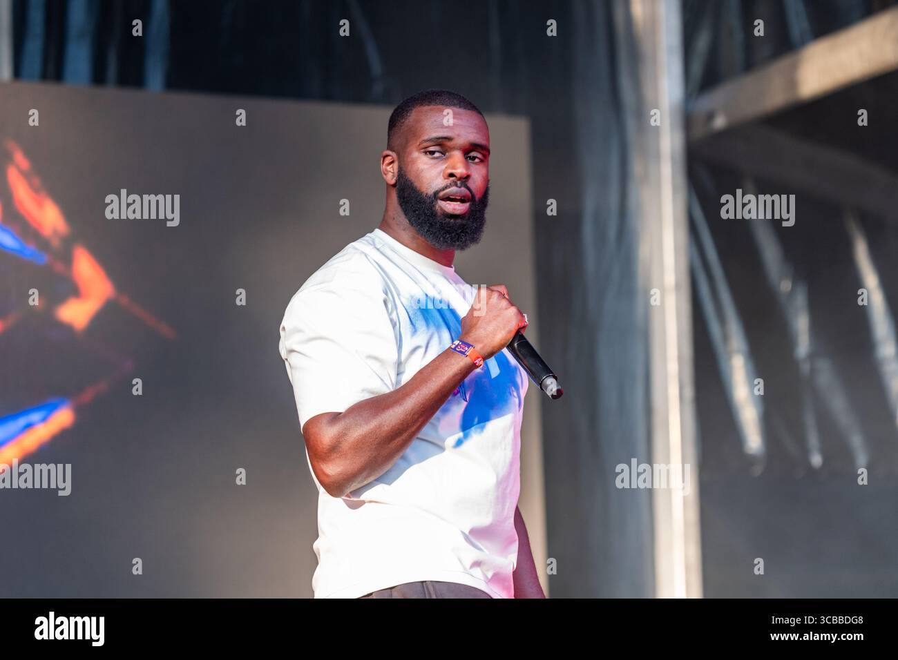 08 Aug 2025, Budapest, Ungarn: Der britische Rapper Bawo tritt am 2 ...