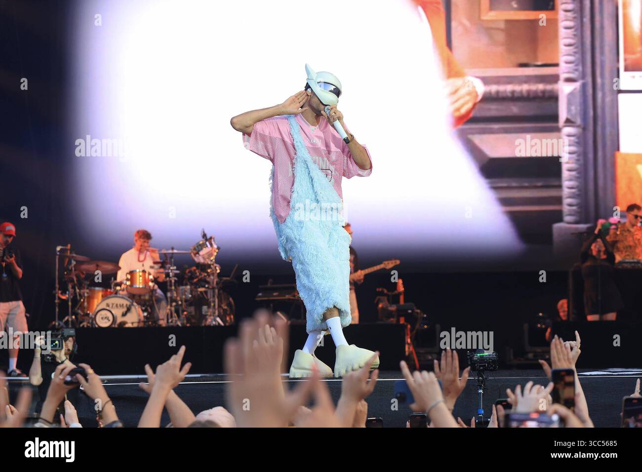 09.08.2025, Cro, Rapper, im Konzert live in der Wuhlheide, Berlin ...