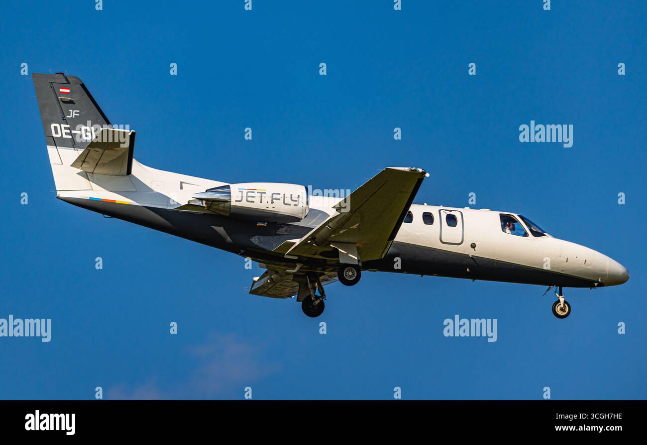 Zürich, Schweiz, 4. Juli 2025: Ein Cessna Citation Bravo von Jetfly ...
