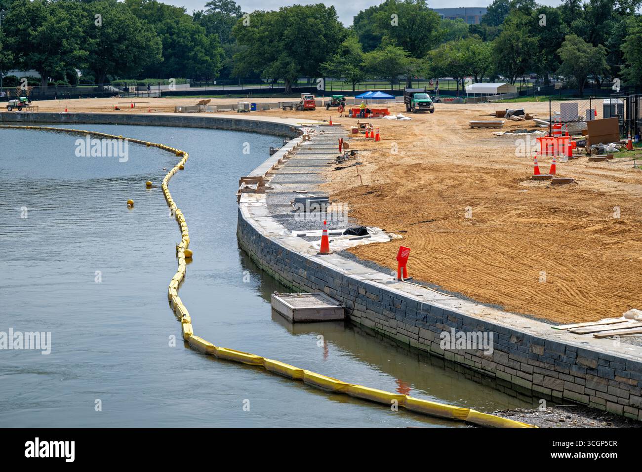 TIDAL Basin Seawall Reconstruction Project Construction Site Washington ...