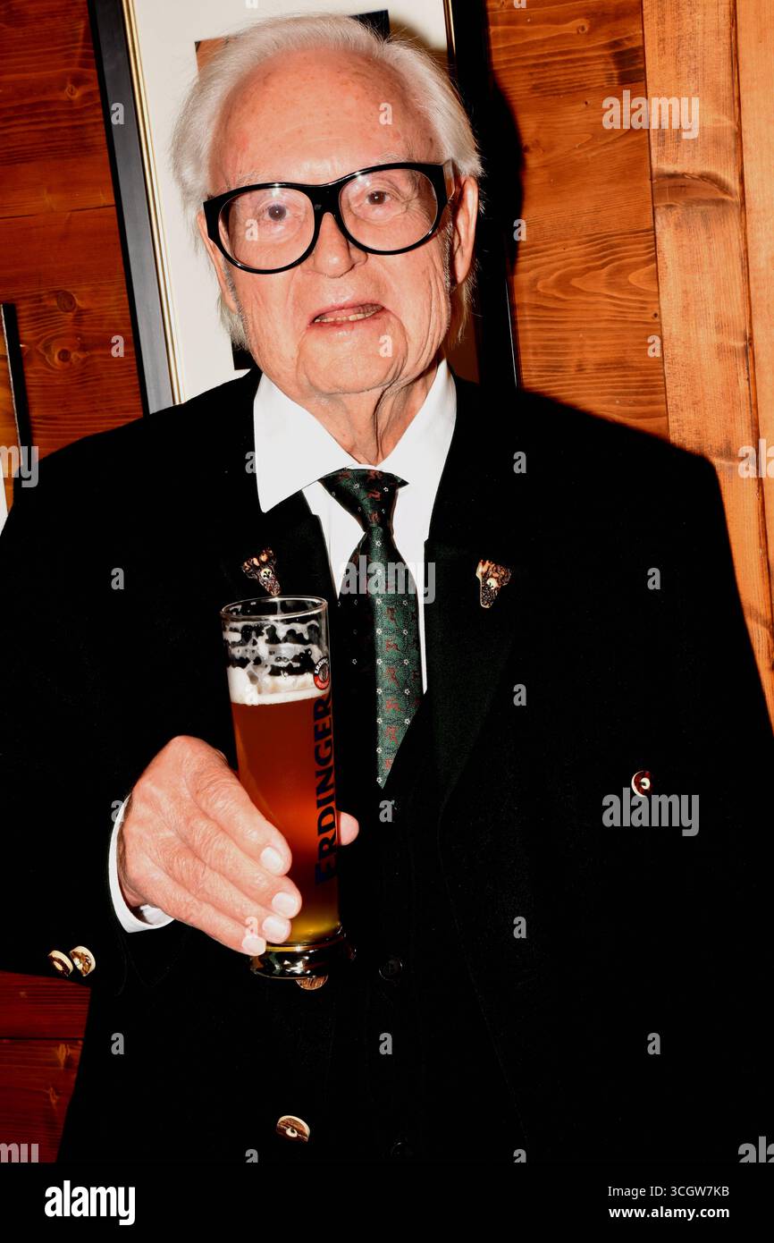 Werner Brombach Erdinger Weissbraeu Inhaber im Erdinger Weissbraeu ...