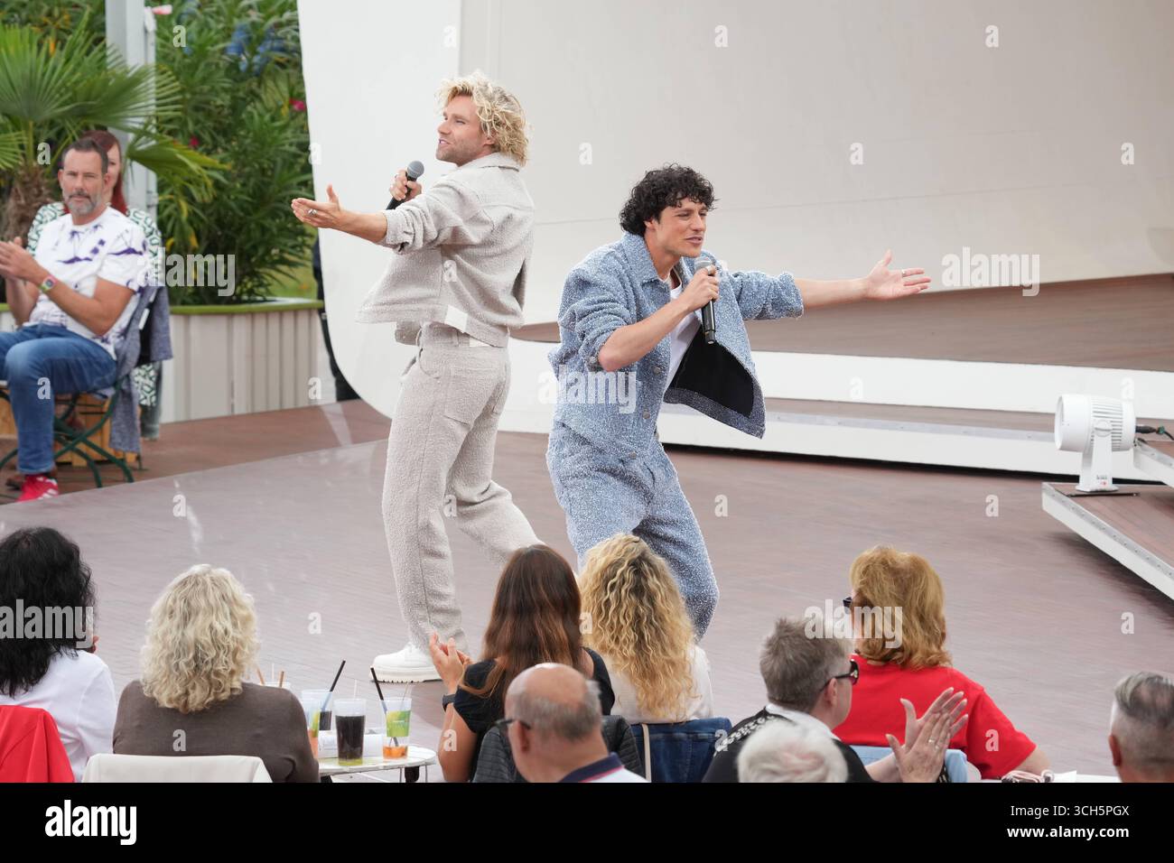 ZDF-Fernsehgarten 2025. Matt & SEM Matt Stoffers, SEM Ben Yakar im ZDF ...