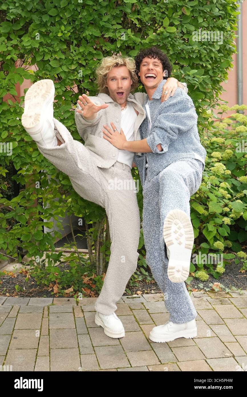 ZDF-Fernsehgarten 2025. Matt & SEM Matt Stoffers, SEM Ben Yakar im ZDF ...