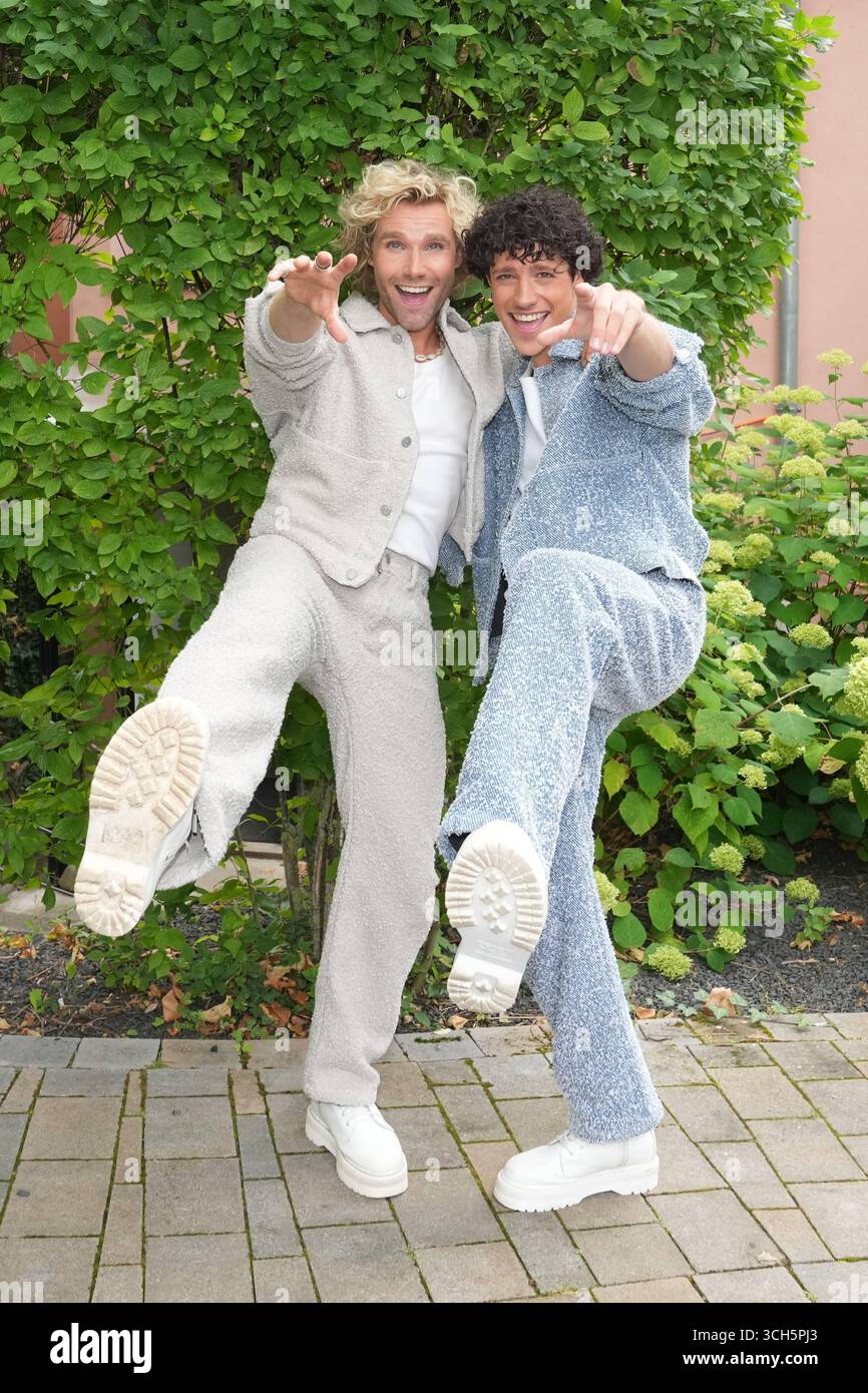 ZDF-Fernsehgarten 2025. Matt & SEM Matt Stoffers, SEM Ben Yakar im ZDF ...