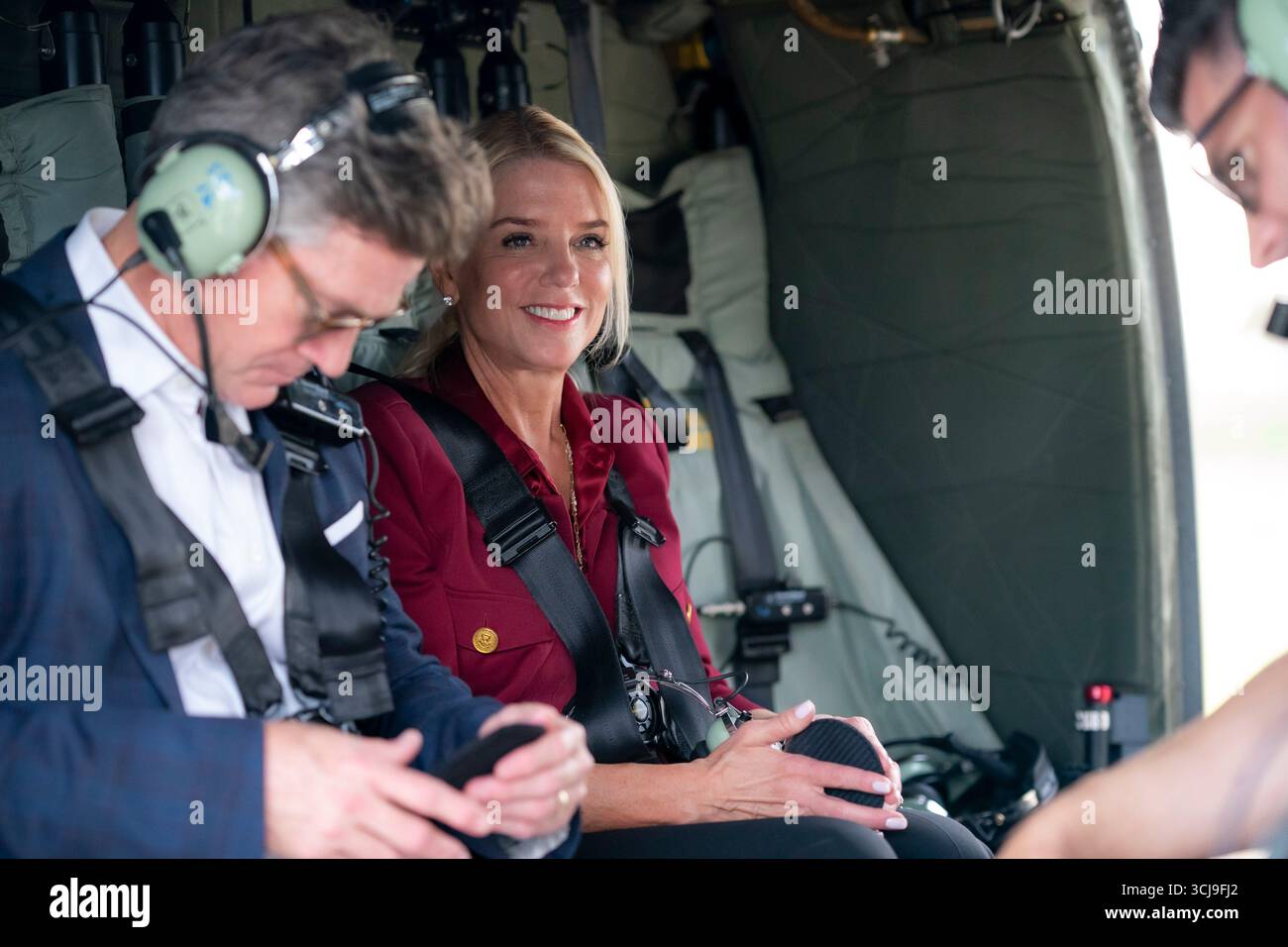Kristi Noem, Sekretärin des Ministeriums für Homeland Security ...