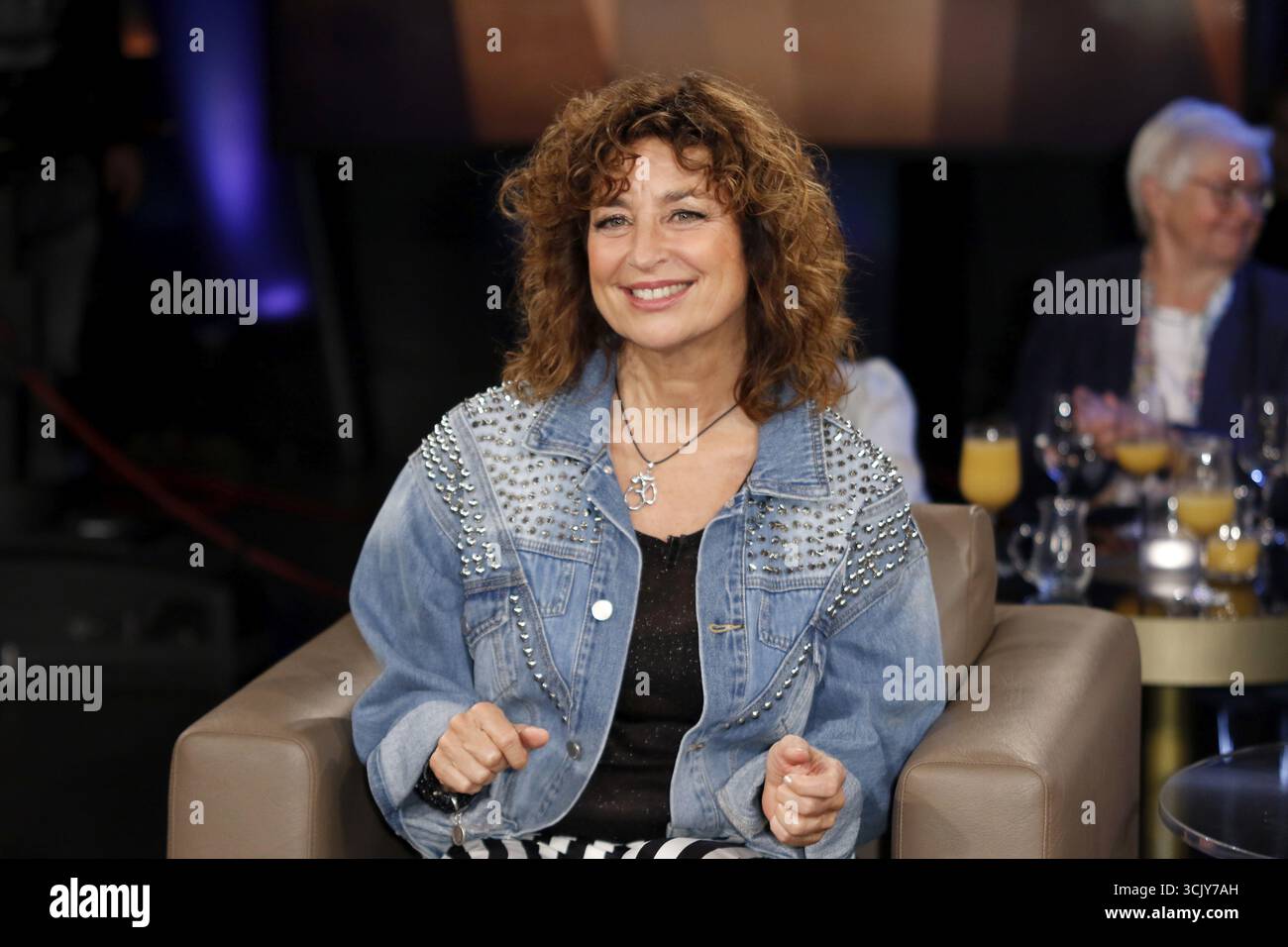 Isabel Varell, Sängerin, Schauspielerin, Moderatorin und Autorin ...
