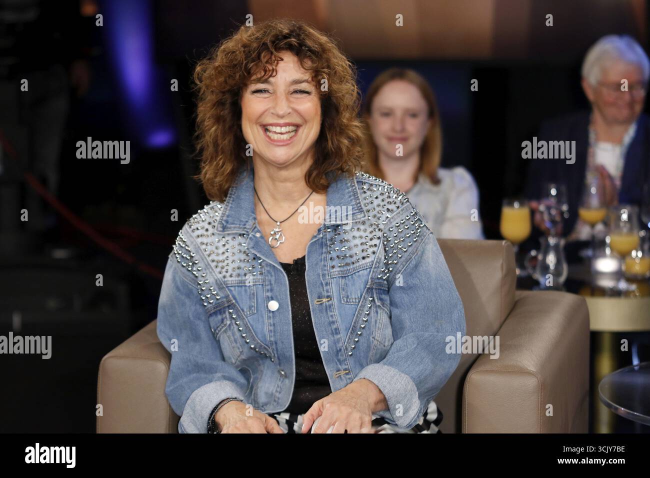 Isabel Varell, Sängerin, Schauspielerin, Moderatorin und Autorin ...