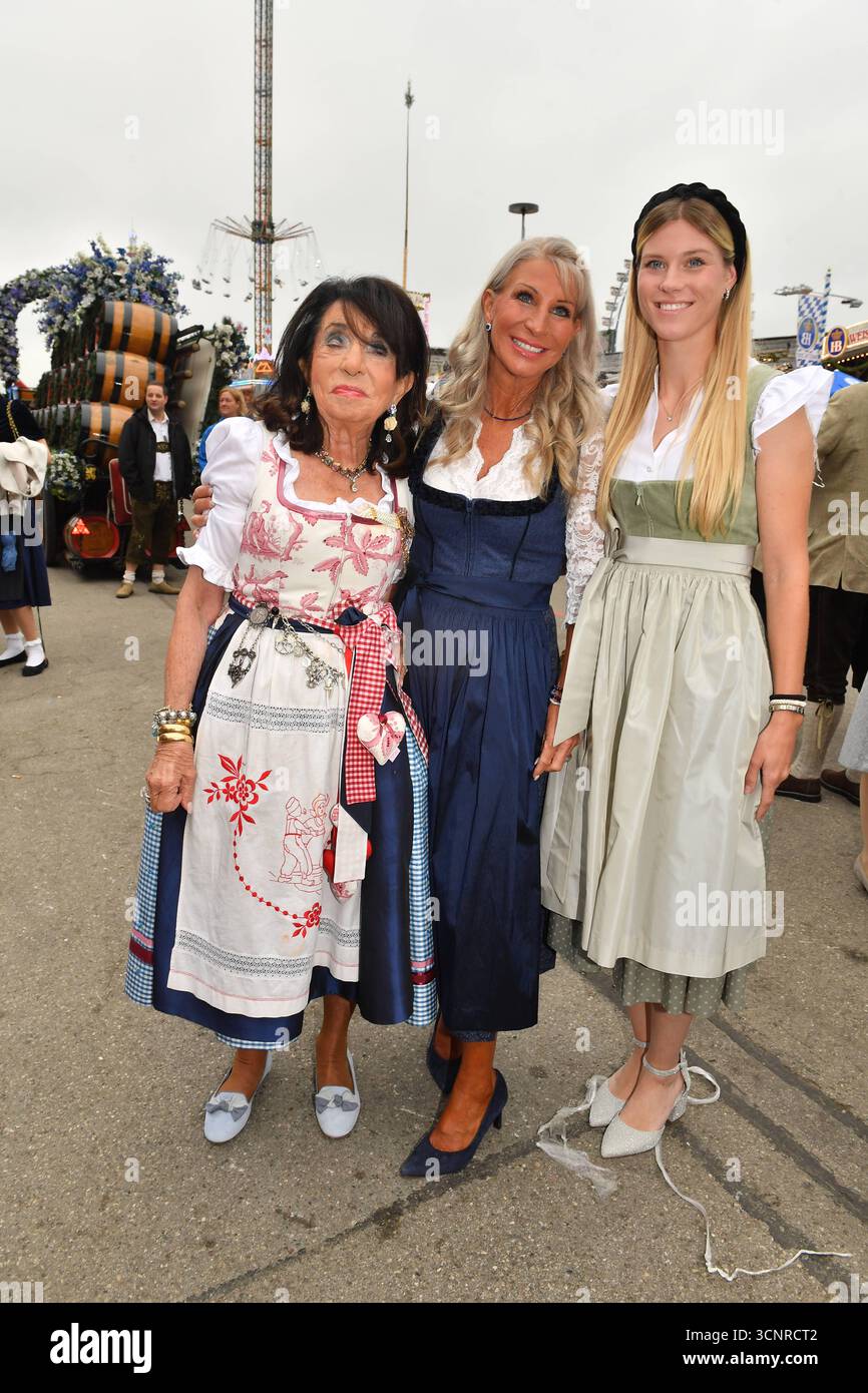 Regine Sixt und Karin Baumüller-Söder / Wiesn 2025 / 3. Wiesntag ...
