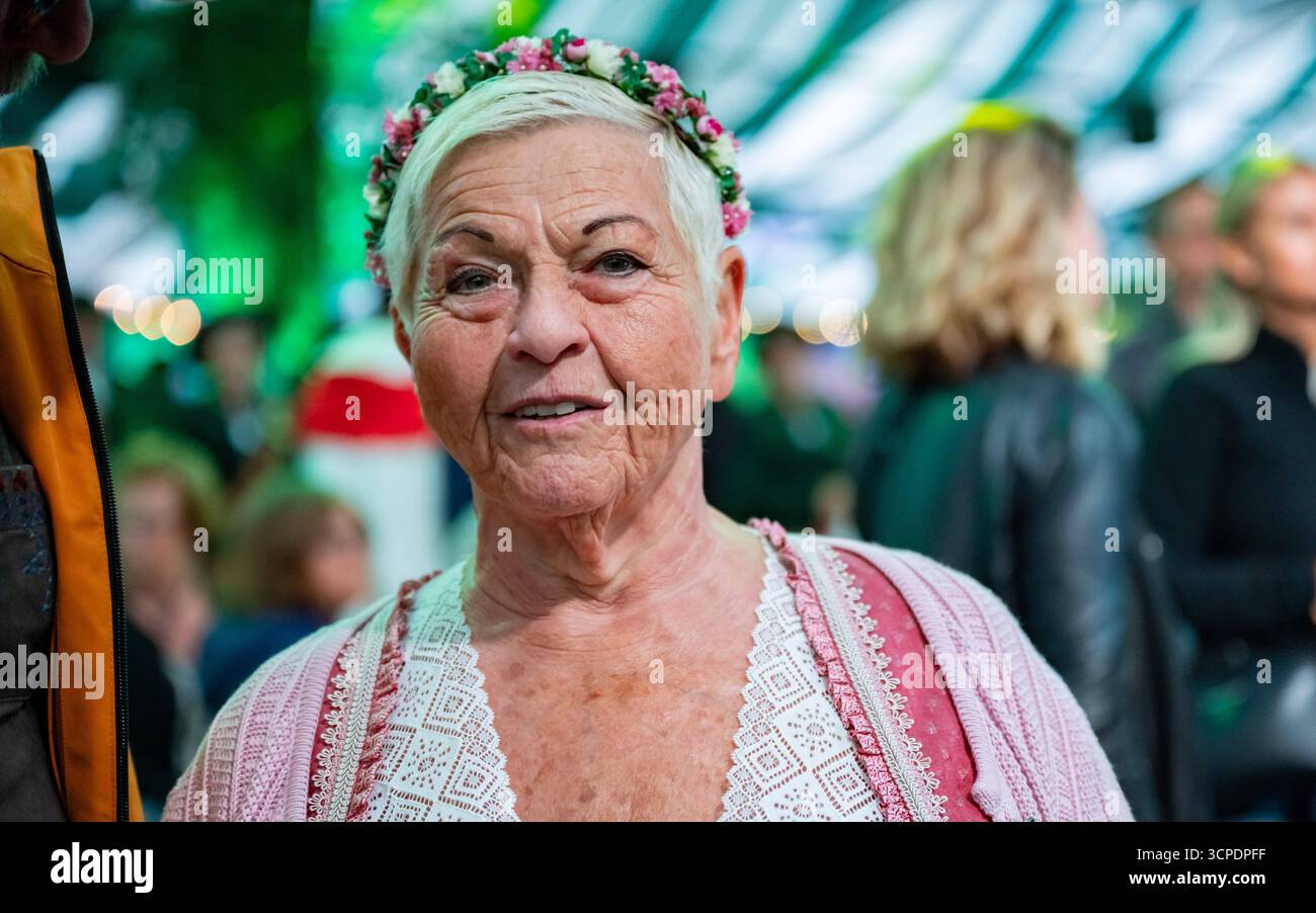 20250925 VIP Eroeffnung der Wiener Kaiser Wiesn 2025 WIEN, OESTERREICH ...