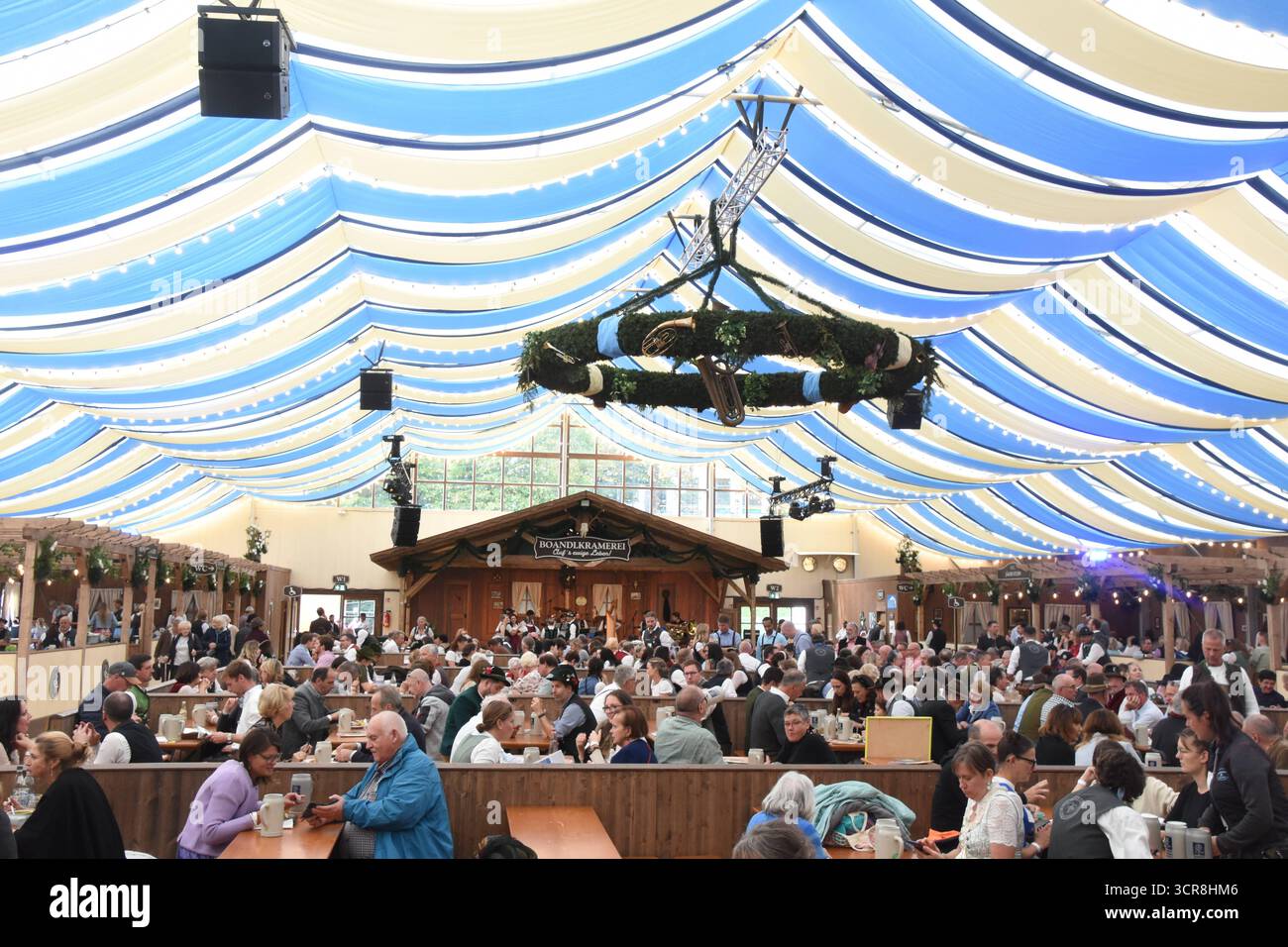 Muenchen 26.09.2025 Theresienwiese Oktoberfest Oide Wiesn ...