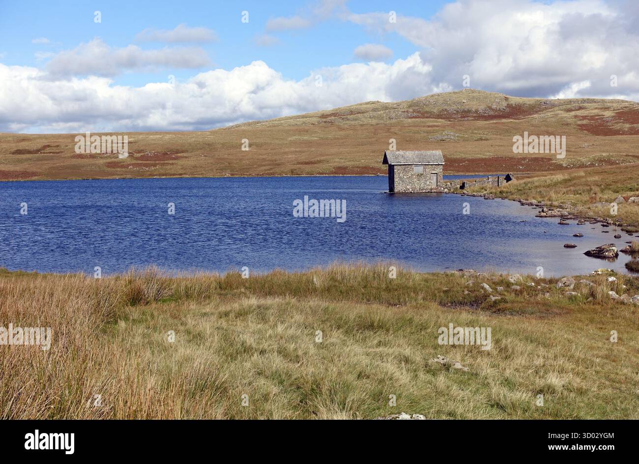 Stone boathouse -Fotos und -Bildmaterial in hoher Auflösung – Alamy