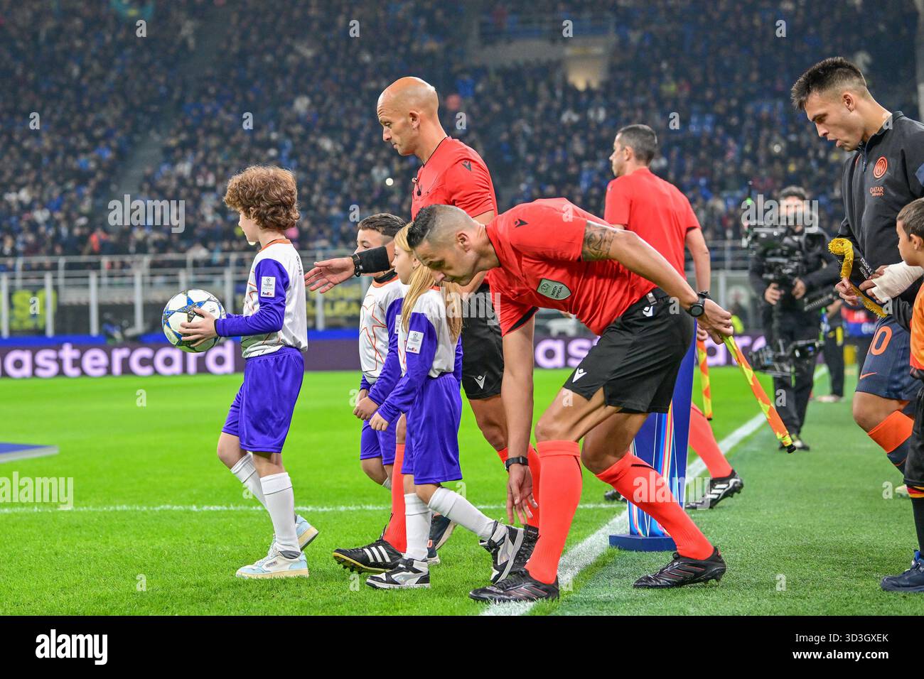 Inter v kairat almaty -Fotos und -Bildmaterial in hoher Auflösung – Alamy