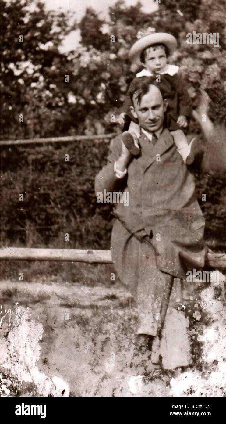 Ein Foto aus dem Jahr 1918 zeigt den litauischen Diplomaten und ...