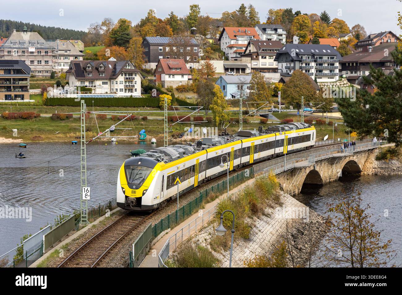 Alstom coradia kontinental -Fotos und -Bildmaterial in hoher Auflösung ...