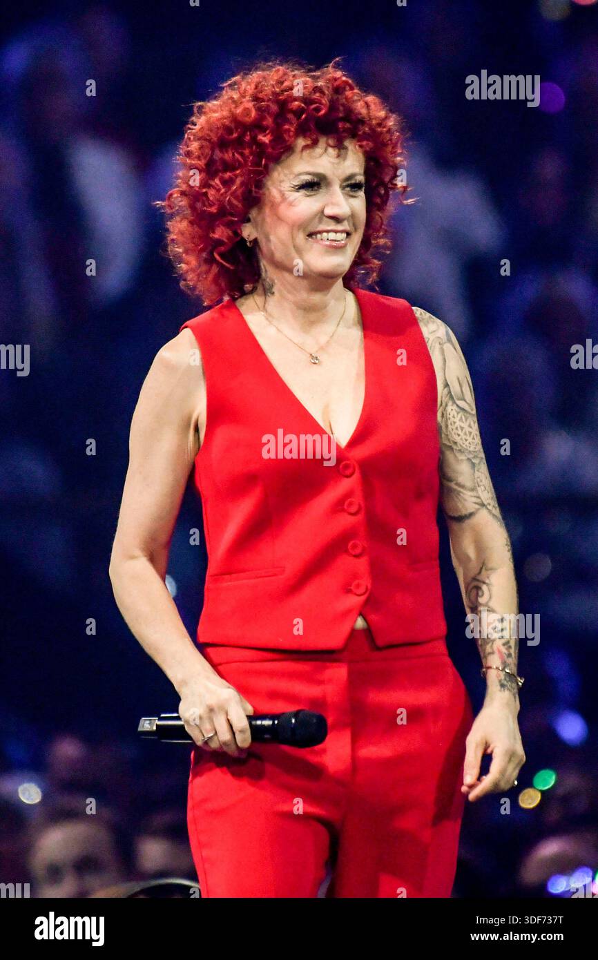 abb: Lucy Diakovska Saengerin auf der Buehne bei der ARD TV live ...