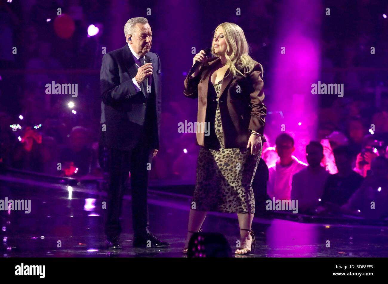 Roland Kaiser und Maite Kelly in der TV-Show Schlagerchampions 2026 ...