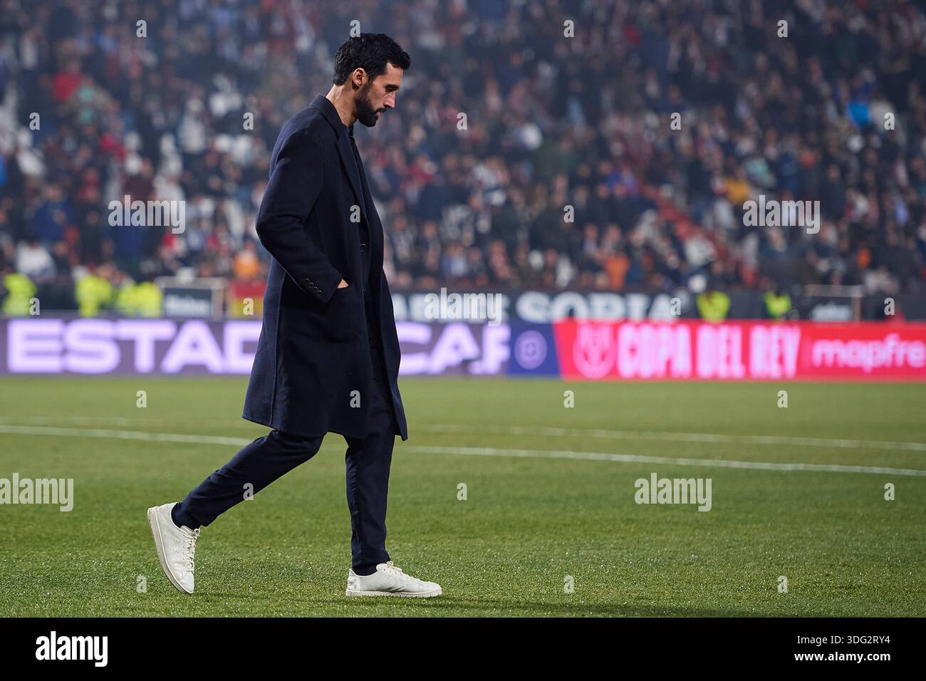 (260115) -- ALBACETE, 15. Januar 2026 (Xinhua) -- Alvaro Arbeloa ...