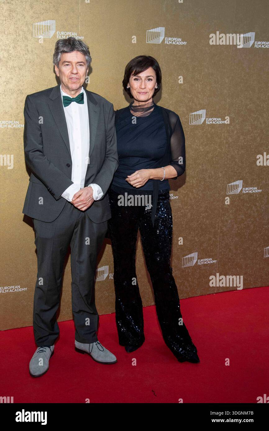 abb: Andres Veiel und Sandra Maischberger zu Gast auf dem roten Teppich ...