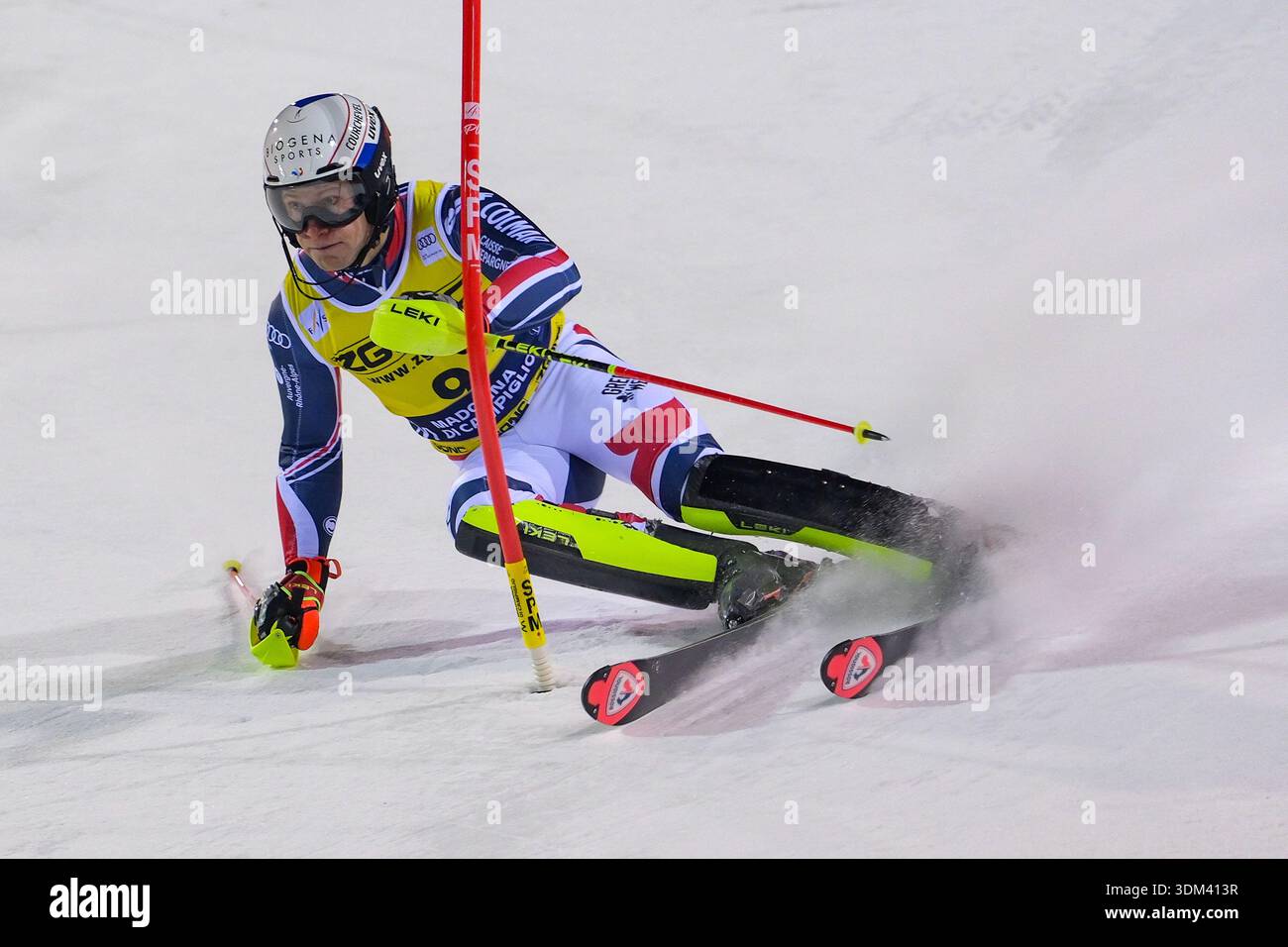 Steven Amiez aus Frankreich tritt beim AUDI FIS Ski World Cup 2025/2026 ...