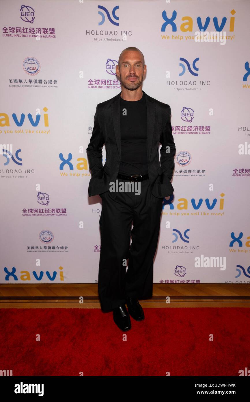 USA. Februar 2026. Schauspieler Nathan Mander nimmt 2026 am XAVVI ...