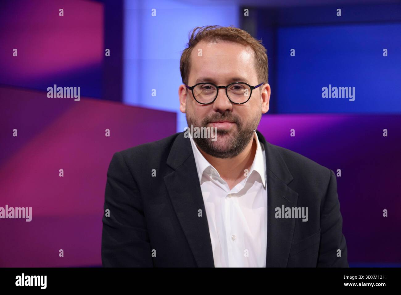 ARD Talkshow Maischberger Paul Ronzheimer im Portrait bei der ARD ...
