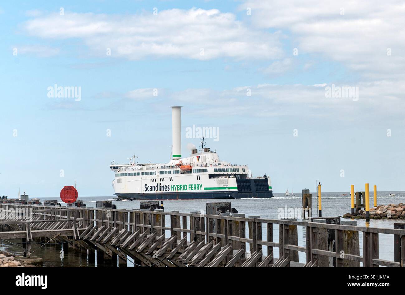 Warnemünde Mecklenburg-Vorpommern Deutschland Mai 2026 Scandlines ...