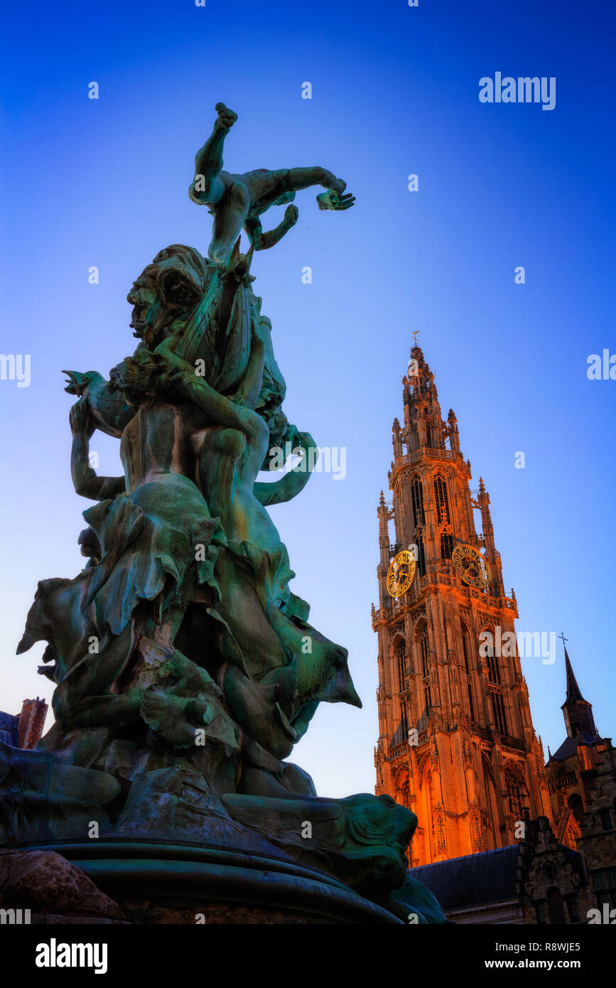 Antwerpen Stadtzentrum Stockfotos und -bilder Kaufen - Alamy