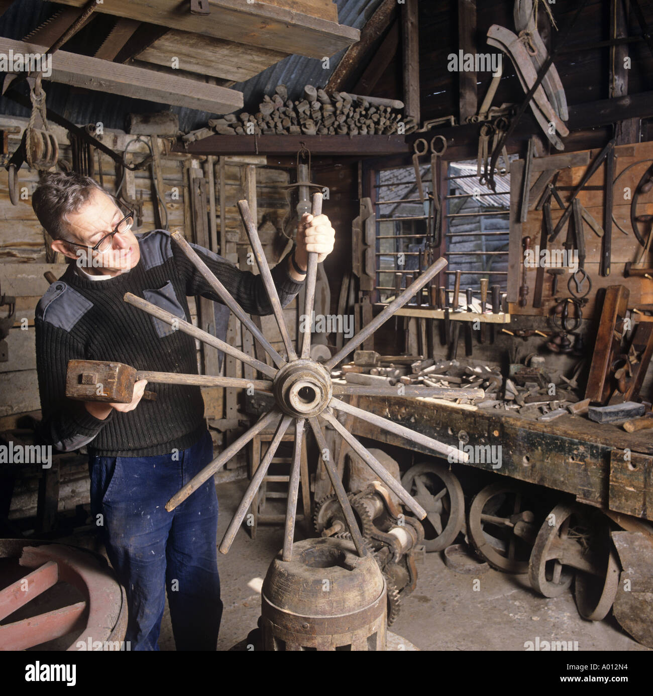 Seltene werkzeuge -Fotos und -Bildmaterial in hoher Auflösung – Alamy