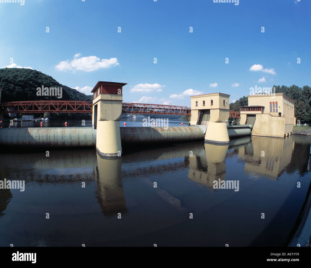 Laufwasser kraftwerk -Fotos und -Bildmaterial in hoher Auflösung – Alamy