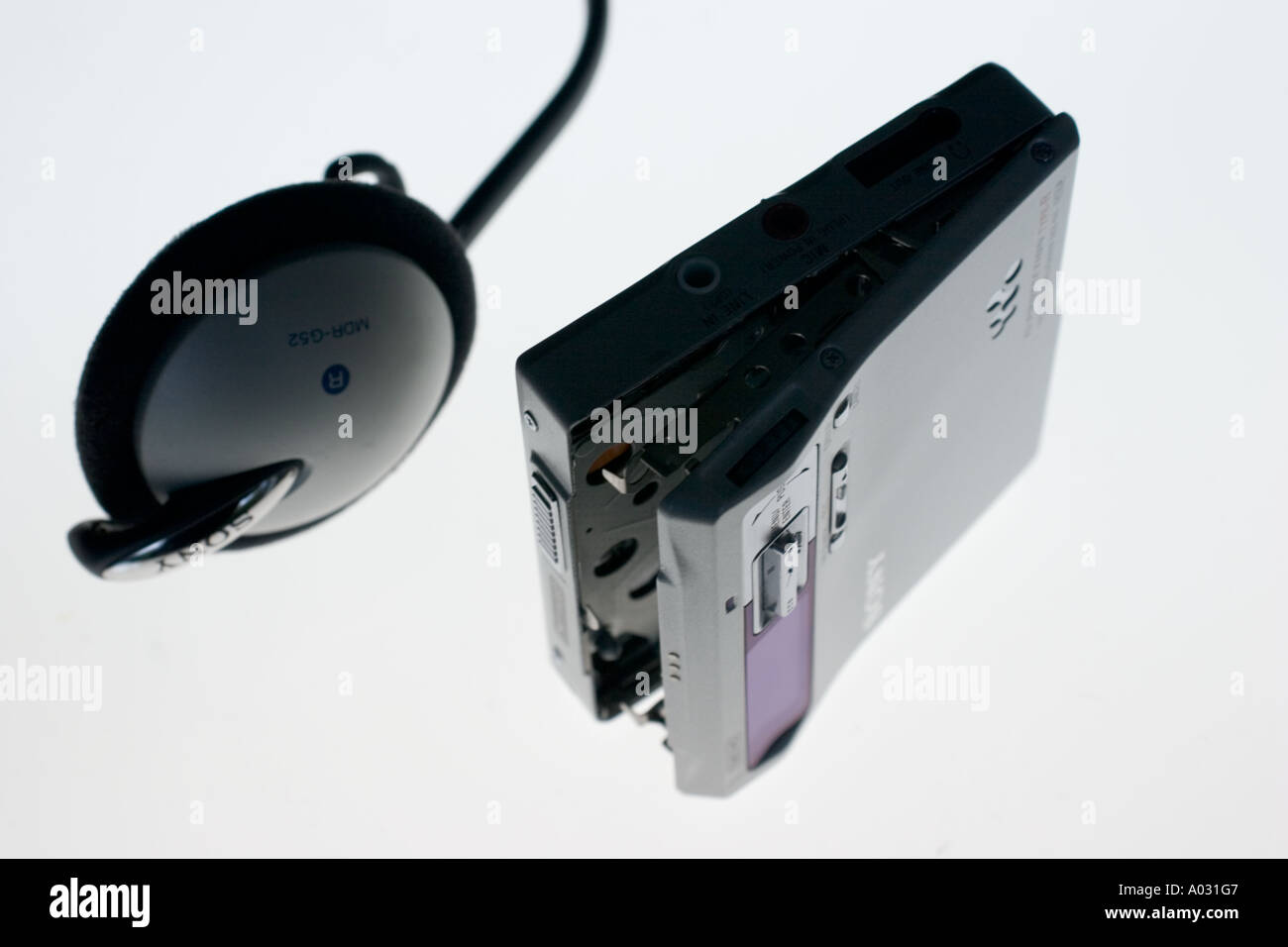 Minidisc mini disc -Fotos und -Bildmaterial in hoher Auflösung – Alamy