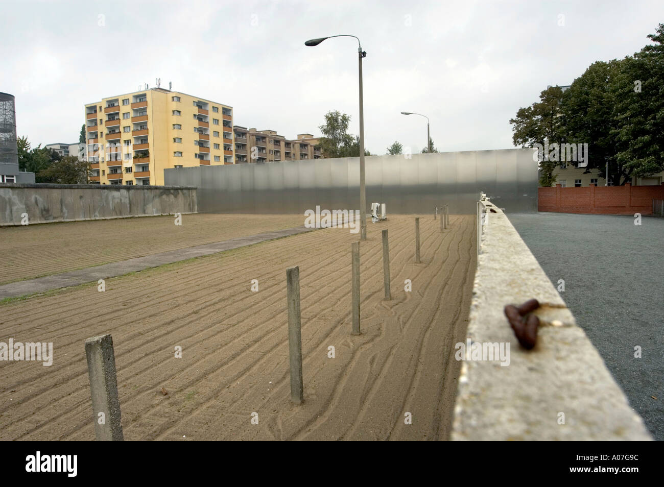 Todesstreifen Berliner Mauer Stockfotos und -bilder Kaufen - Alamy