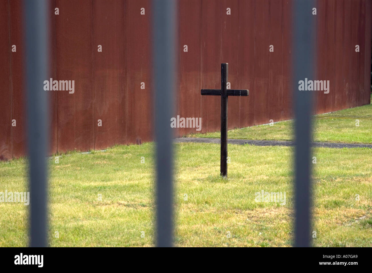 Todesstreifen Berliner Mauer Stockfotos und -bilder Kaufen - Alamy