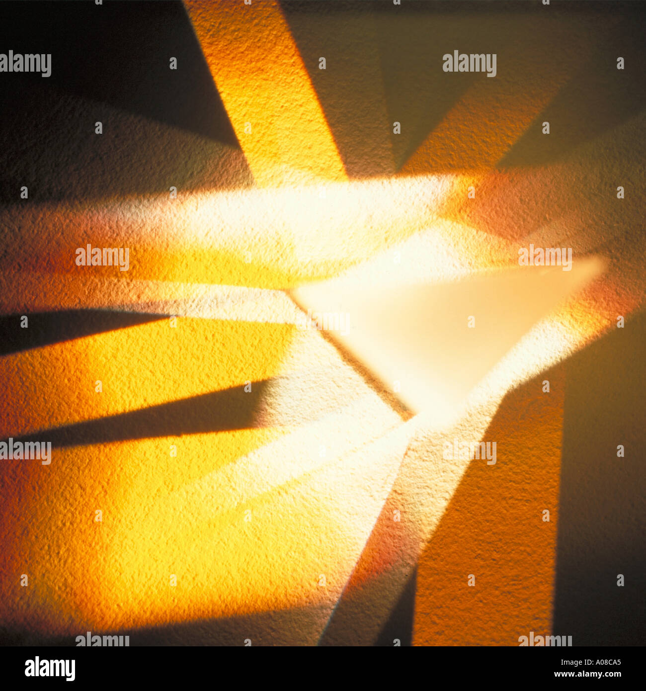 Licht durch ein prisma -Fotos und -Bildmaterial in hoher Auflösung – Alamy