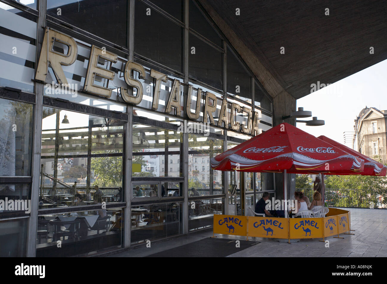 Bahnhof katowice -Fotos und -Bildmaterial in hoher Auflösung – Alamy
