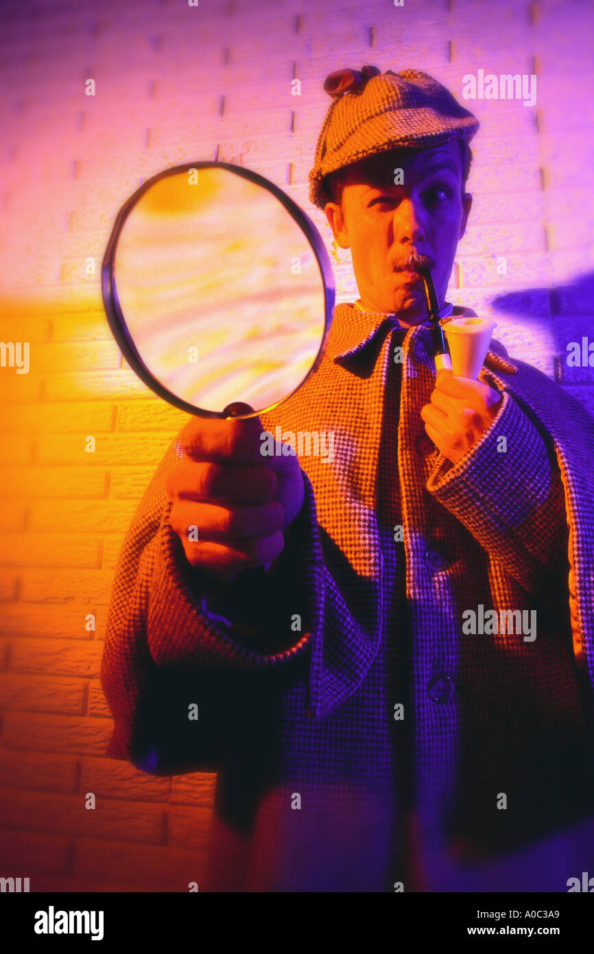 Detektiv lupe sherlock -Fotos und -Bildmaterial in hoher Auflösung – Alamy